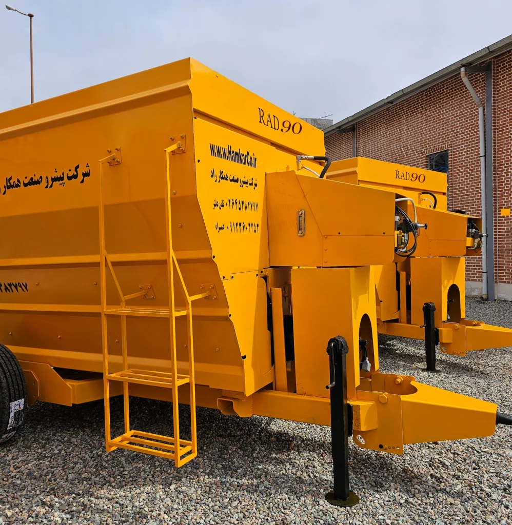 فیدر میکسر متحرک 9 متر مکعبی(RAD 90) - شرکت پیشرو صنعت همکار راد